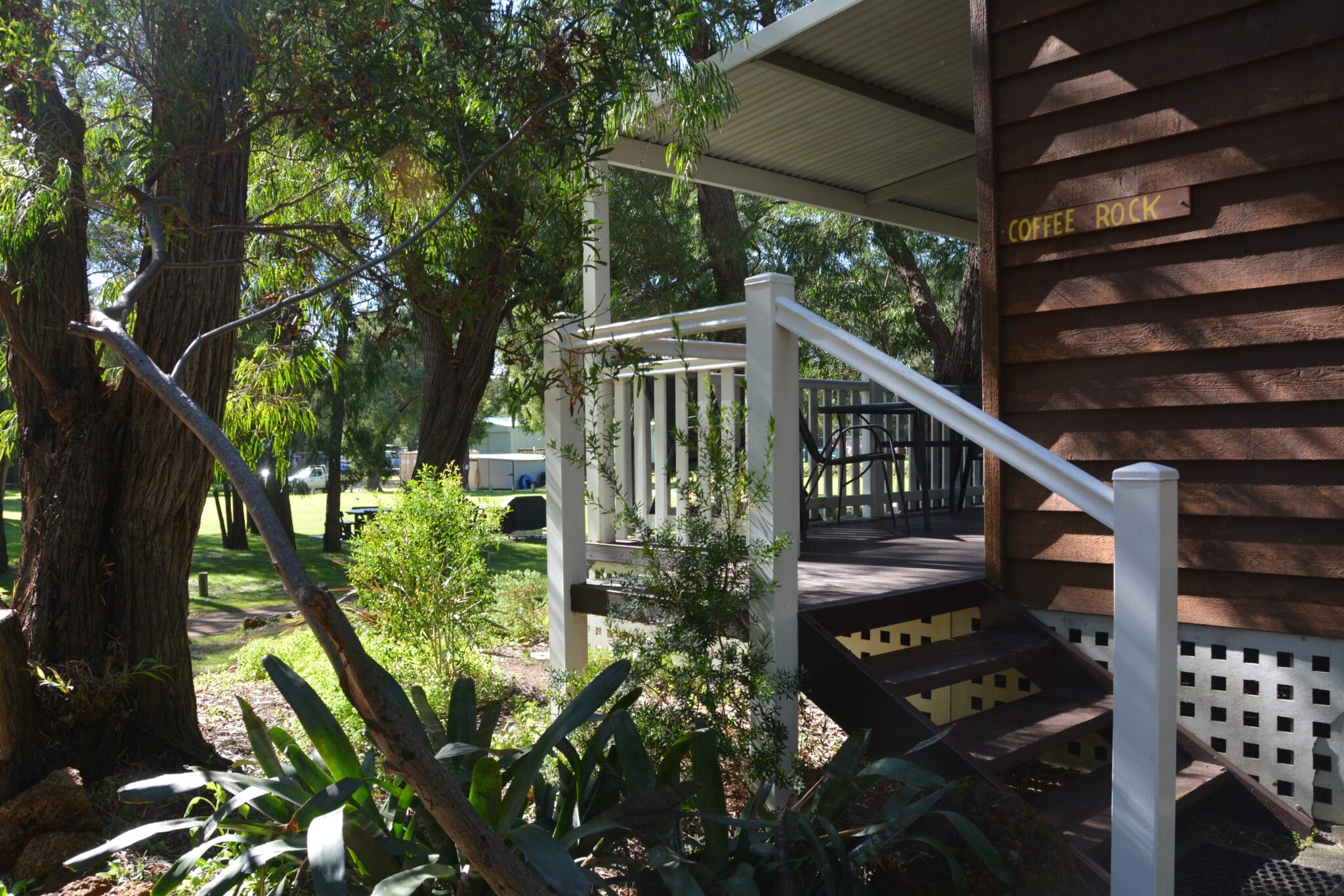 Family Chalets - Bremer Bay Beaches Resort Tourist Park